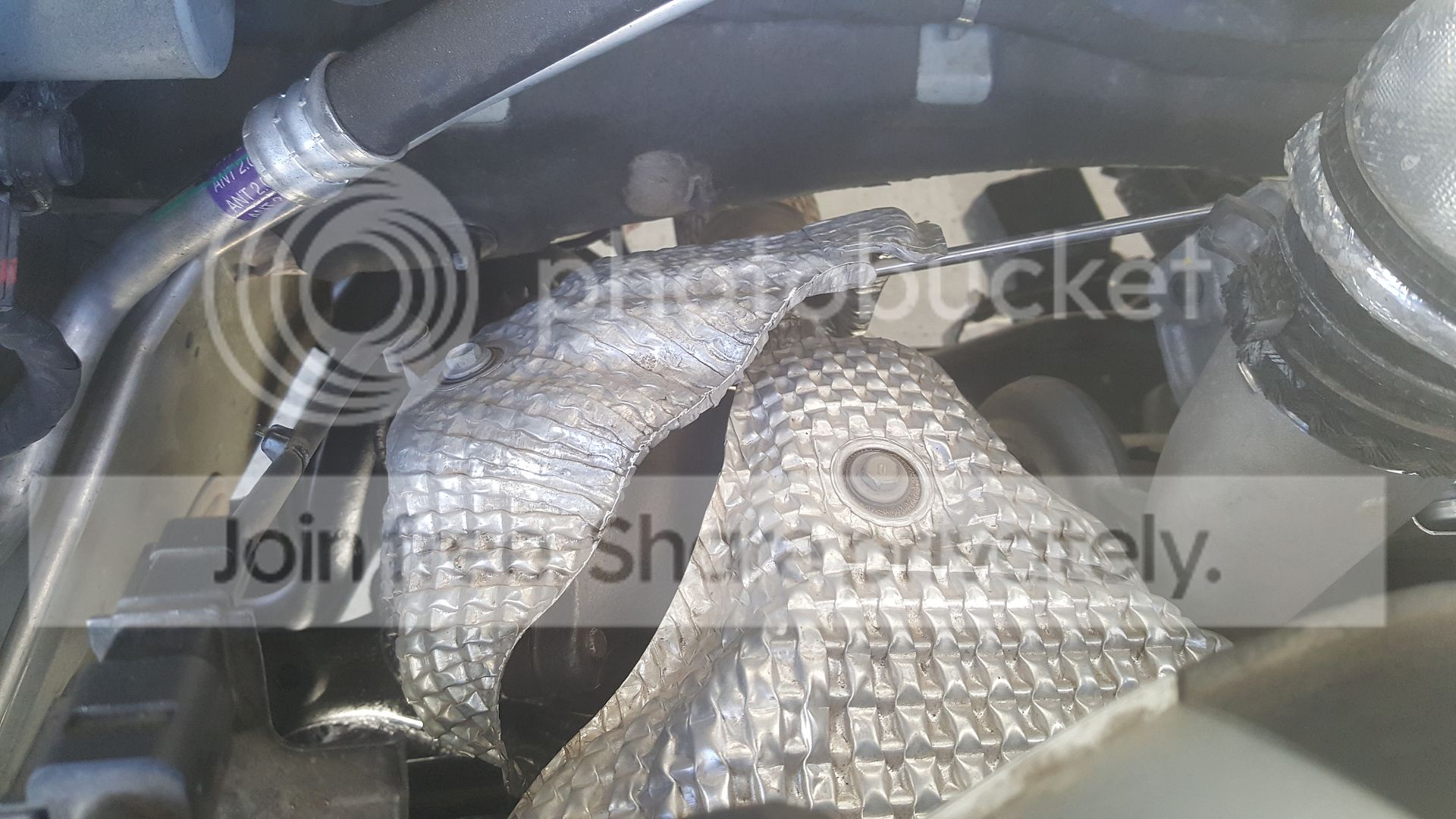 Turbo oil feed line leaking oil | Hyundai Forums